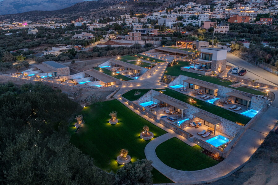 A haven of suites in Hersonissos, Crete | DEOS Luxury Suites
